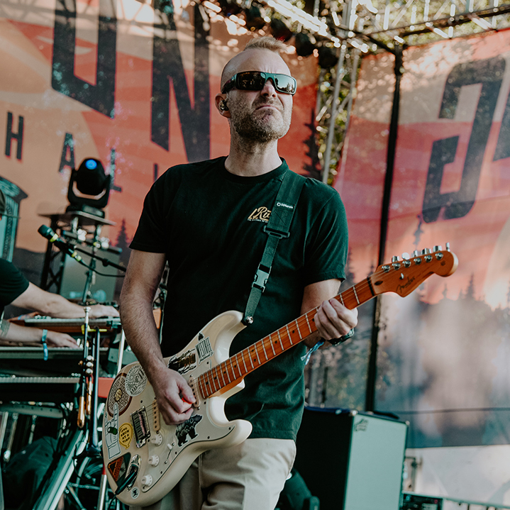 Roaring Camp welcomes The Movement with Johnny Cosmic - Top Shelf Music