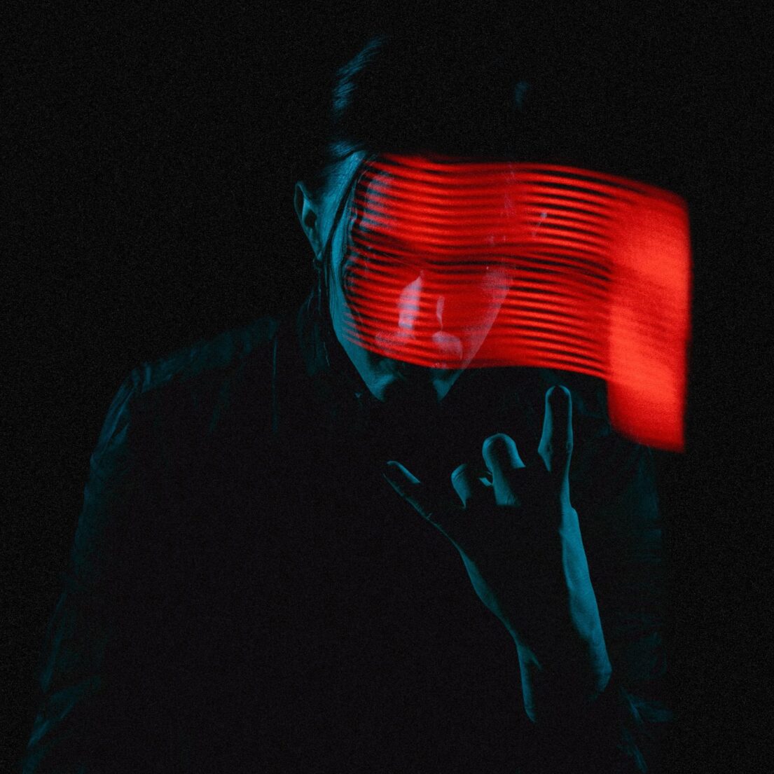 Falling in Reverse releases first single from 'Neon Zombie' EP - Top ...