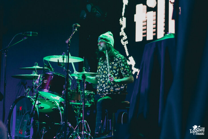 Lights & tiLLie take over St. Louis - Top Shelf Music
