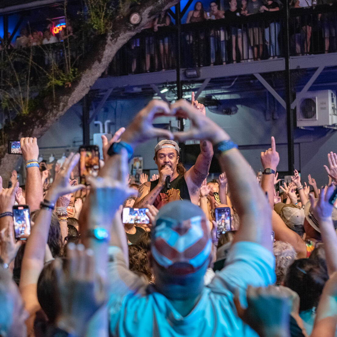 Michael Franti's stormy performance at Jannus Live, St. Petersburg ...