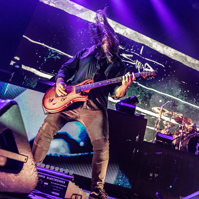 Staind's Tailgate Tour hits Grand Rapids, Michigan with Seether & Saint ...