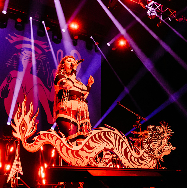 Hiatus Kaiyote concludes North American tour at Oakland's Fox Theater ...