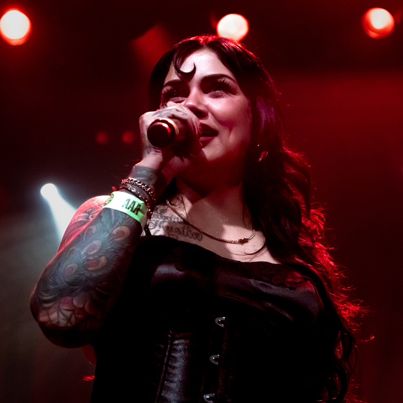 Trish Toledo takes Orange County on old-school soul journey - Top Shelf ...